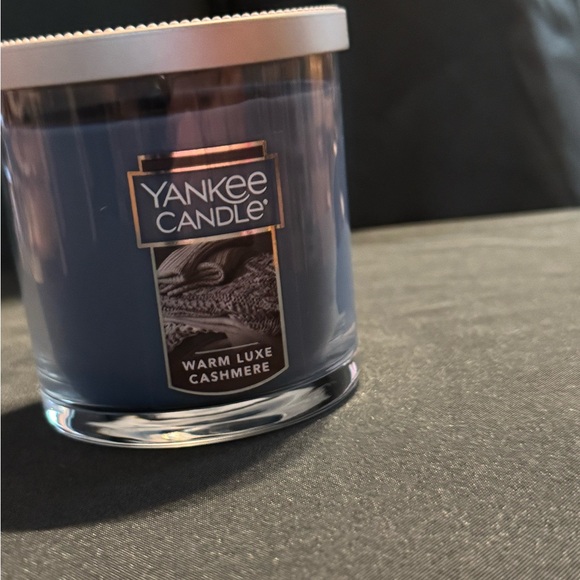 Yankee Candle | Bath & Body | Yankee Candle Med Warm Luxe Cashmere Deep ...